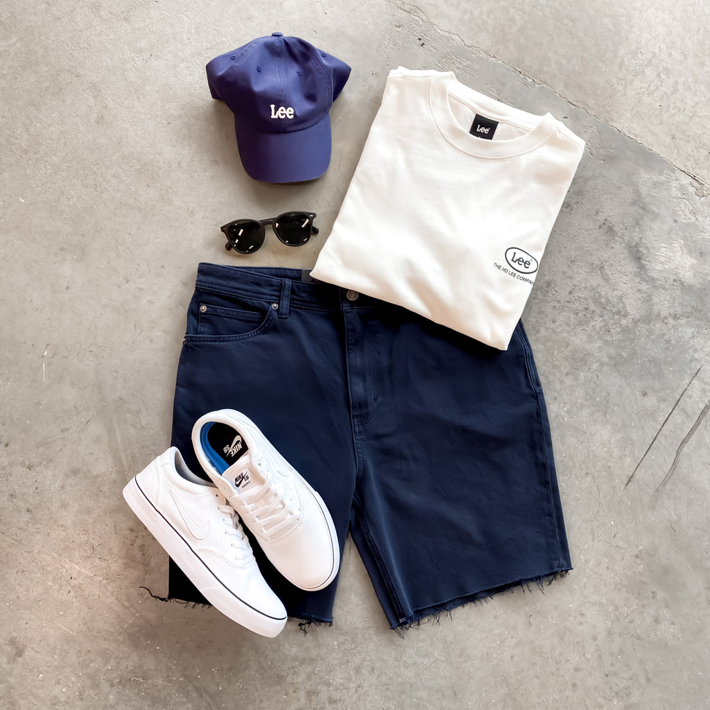 We can always true Lee to deliver us new and cool outfits! - Jean Jail