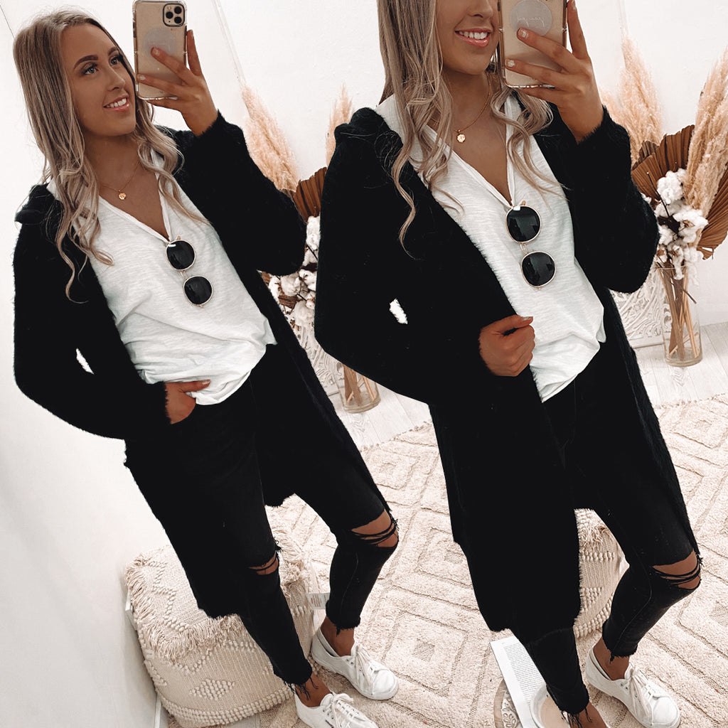 #36 - Weekend Outfit Goals - Jean Jail