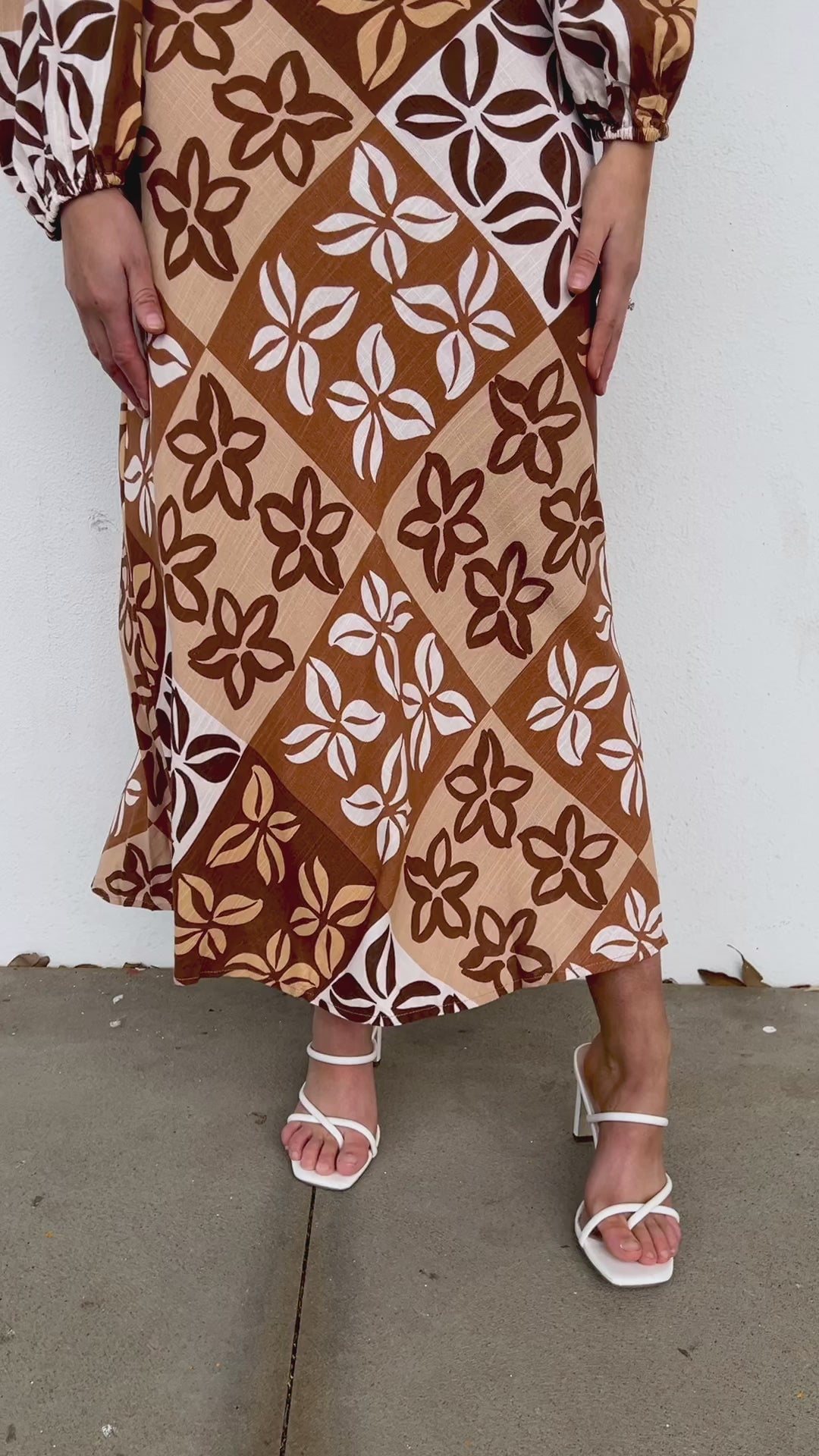 Tylah Maxi Dress Brown Milan